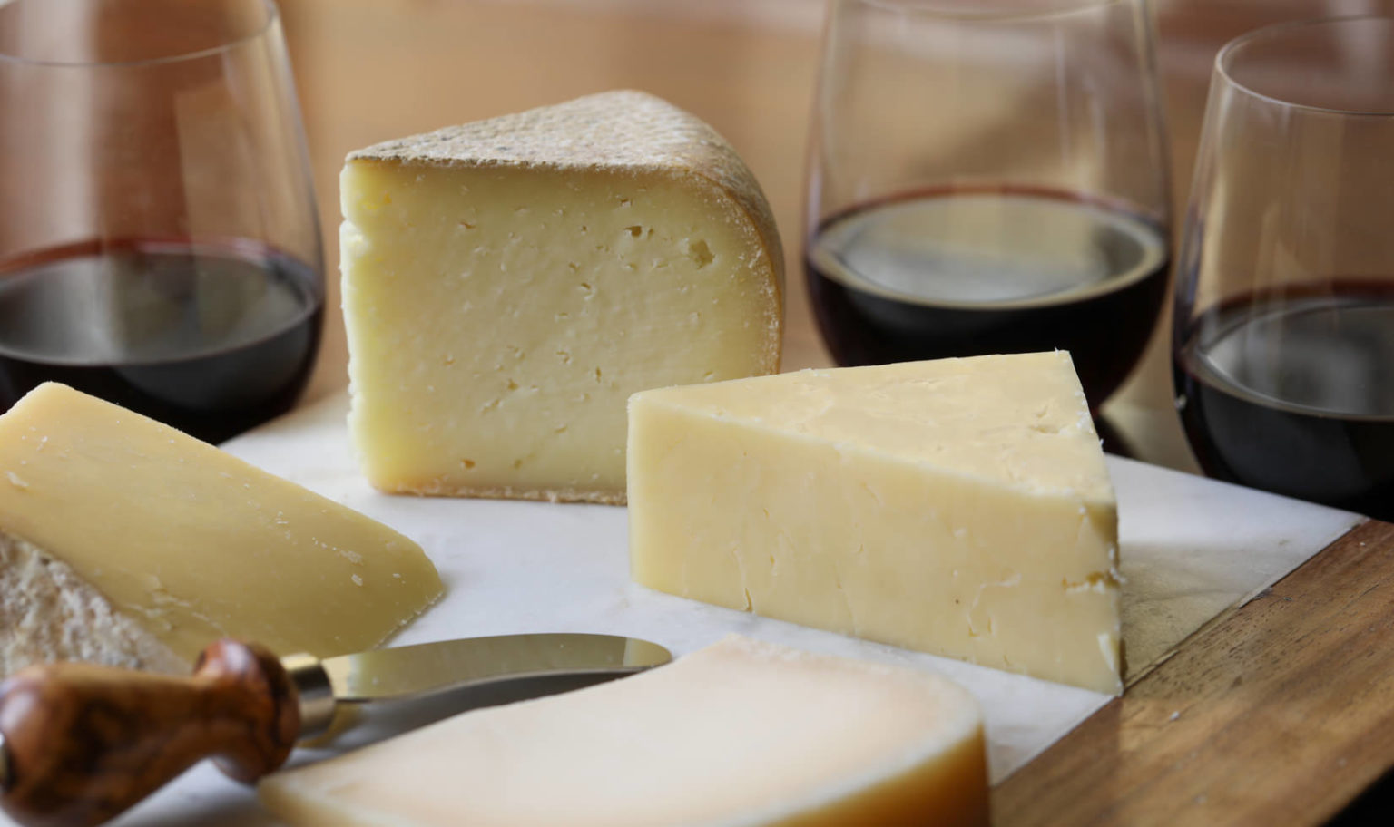 Tips for Pairing the Best Cheeses with Cabernet Sauvignon